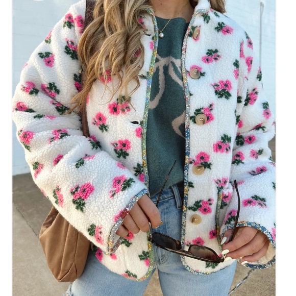 Mable | Jackets & Coats | Off White Floral Print Sherpa Jacket Contrast ...